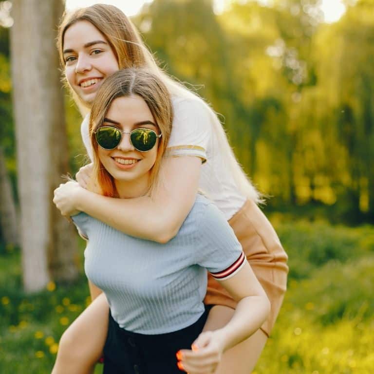 80+ Sister Short Quotes That Perfectly Capture Your Funny, Witty, and ...