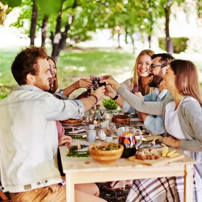 80+ Thanksgiving Friendship Quotes to Celebrate Gratitude and Good ...